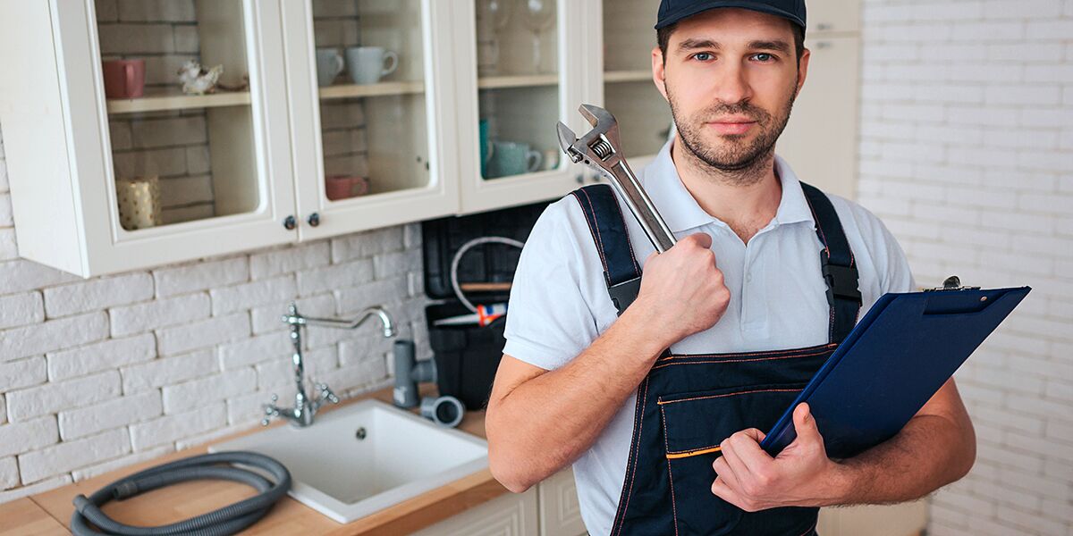 Questions to Ask a Plumber Before Hiring Them